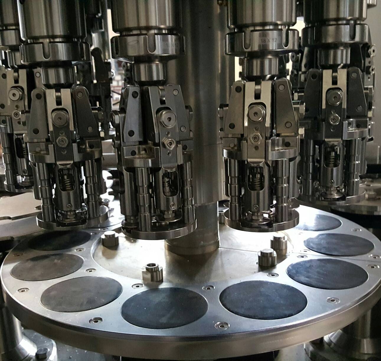 Home - JD Machinery | Bottling Machines | Cappers, Headsets, Cap Chucks ...